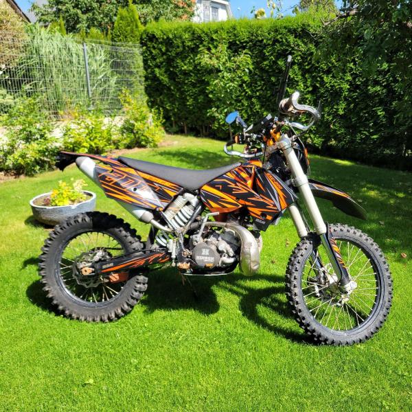 KTM EXC 2006 in Vilnius, with an engine capacity of 0.20 L and mileage of 100 thousand km for 2500 €, photo 1 on AUTOMOTO.COM.LV