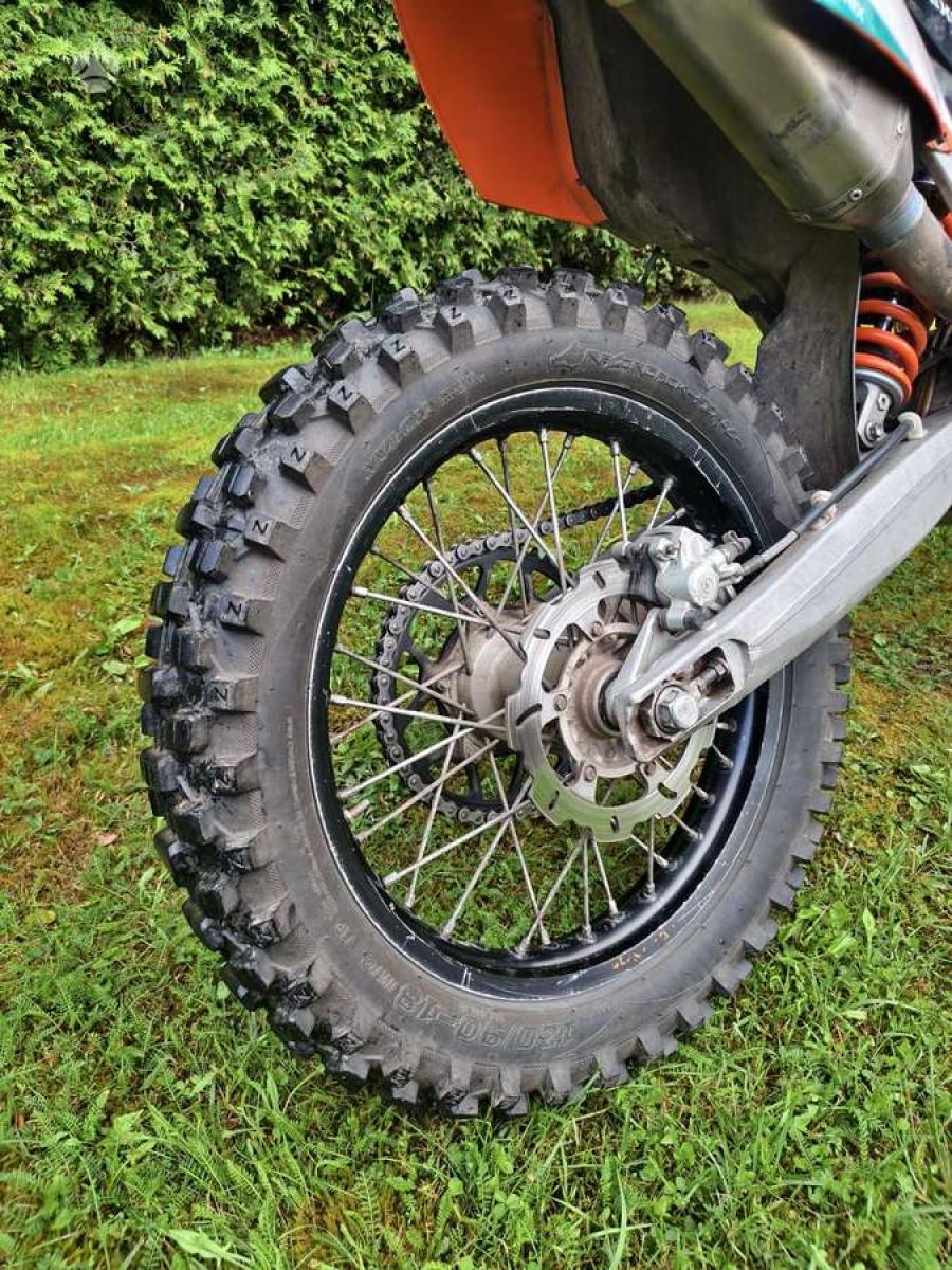 KTM EXC 2007 Kauņa, ar dzinēja tilpumu 0.25 L un nobraukumu 13 tūkst. km par 2800 €, foto 9 vietnē AUTOMOTO.COM.LV
