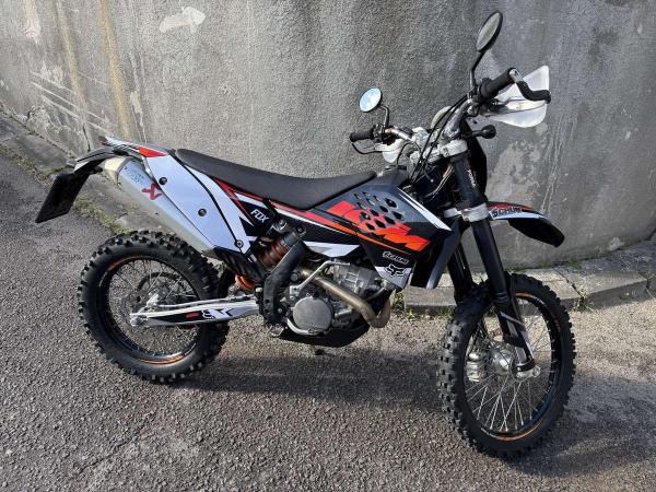 KTM EXC 2009 Viļņa, ar dzinēja tilpumu 0.25 L un nobraukumu 14 tūkst. km par 4000 €, foto 1 vietnē AUTOMOTO.COM.LV