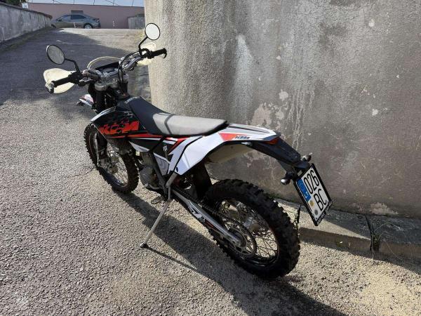 KTM EXC 2009 Viļņa, ar dzinēja tilpumu 0.25 L un nobraukumu 14 tūkst. km par 4000 €, foto 4 vietnē AUTOMOTO.COM.LV