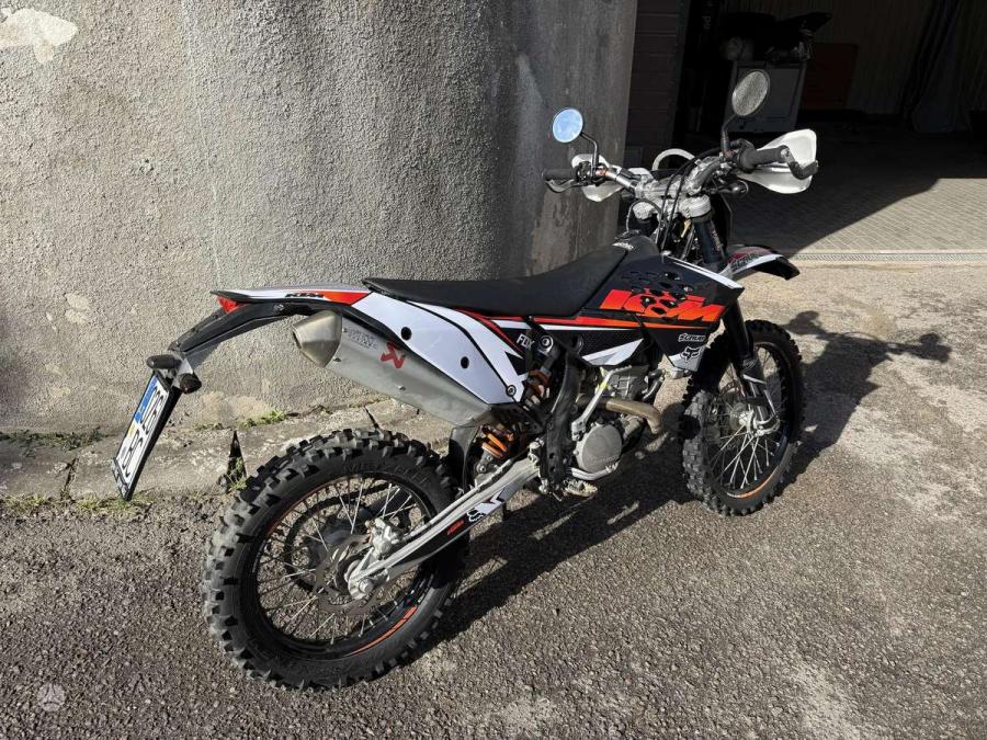 KTM EXC 2009 Viļņa, ar dzinēja tilpumu 0.25 L un nobraukumu 14 tūkst. km par 4000 €, foto 5 vietnē AUTOMOTO.COM.LV