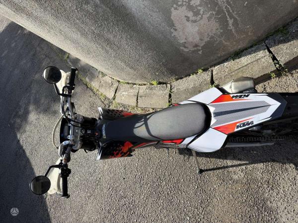 KTM EXC 2009 Viļņa, ar dzinēja tilpumu 0.25 L un nobraukumu 14 tūkst. km par 4000 €, foto 7 vietnē AUTOMOTO.COM.LV
