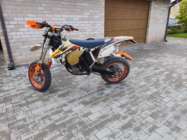 KTM EXC 2011 in Kaunas on AUTOMOTO.COM.LV KTM EXC 2011 in Kaunas, with an engine capacity of 0.45 L and mileage of 0 thousand km for 5500 €, photo 3 on AUTOMOTO.COM.LV