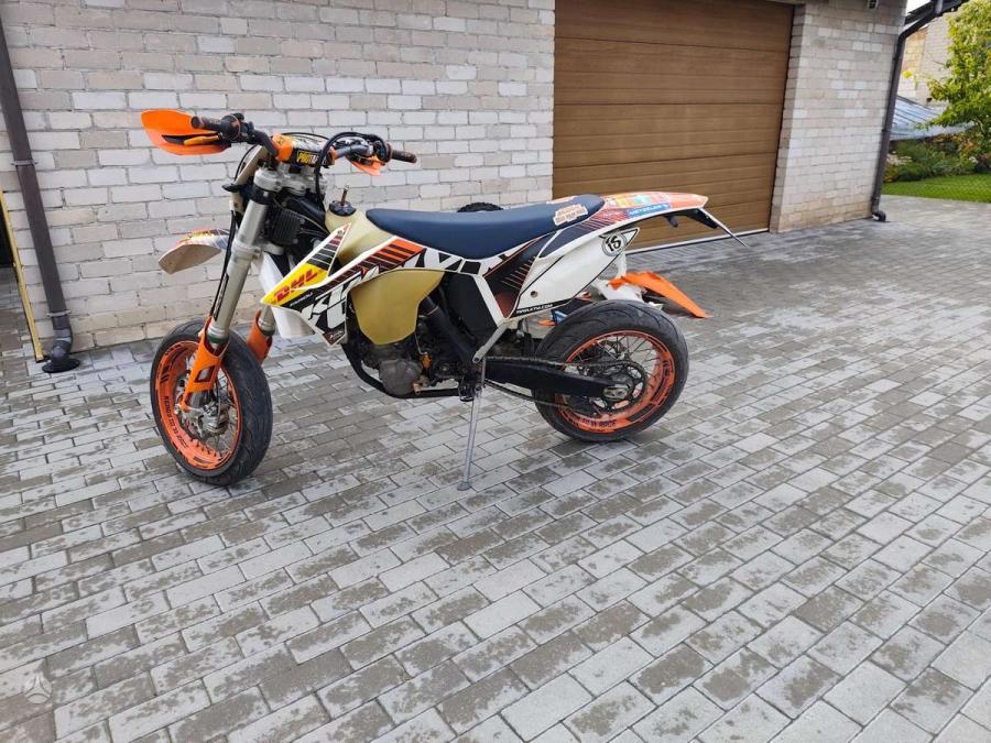 KTM EXC 2011 in Kaunas, with an engine capacity of 0.45 L and mileage of 0 thousand km for 5500 €, photo 3 on AUTOMOTO.COM.LV