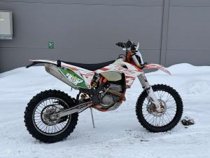 KTM EXC 2013 Viļņa, ar dzinēja tilpumu 0.25 L un nobraukumu 390 tūkst. km par 2800 €, foto 4 vietnē AUTOMOTO.COM.LV