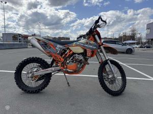 KTM EXC 2014 Viļņa, ar dzinēja tilpumu 0.35 L un nobraukumu 5 tūkst. km par 4500 €, foto  vietnē AUTOMOTO.COM.LV