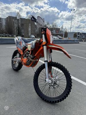 KTM EXC 2014 Viļņa, ar dzinēja tilpumu 0.35 L un nobraukumu 5 tūkst. km par 4500 €, foto 3 vietnē AUTOMOTO.COM.LV