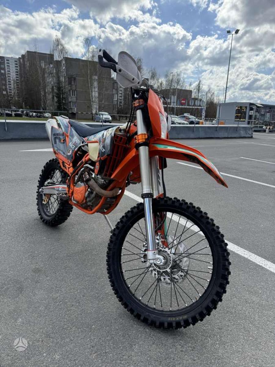 KTM EXC 2014 Viļņa, ar dzinēja tilpumu 0.35 L un nobraukumu 5 tūkst. km par 4500 €, foto 3 vietnē AUTOMOTO.COM.LV