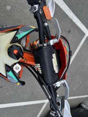 KTM EXC 2014 Viļņa, ar dzinēja tilpumu 0.35 L un nobraukumu 5 tūkst. km par 4500 €, foto 7 vietnē AUTOMOTO.COM.LV