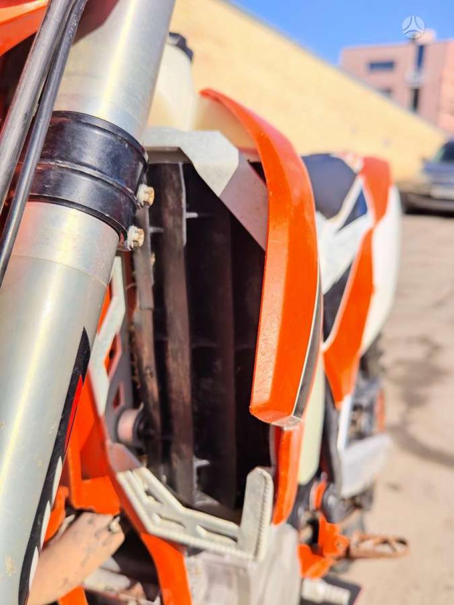 KTM EXC 2016 in Vilnius, with an engine capacity of 0.45 L and mileage of 6 thousand km for 5250 €, photo 11 on AUTOMOTO.COM.LV