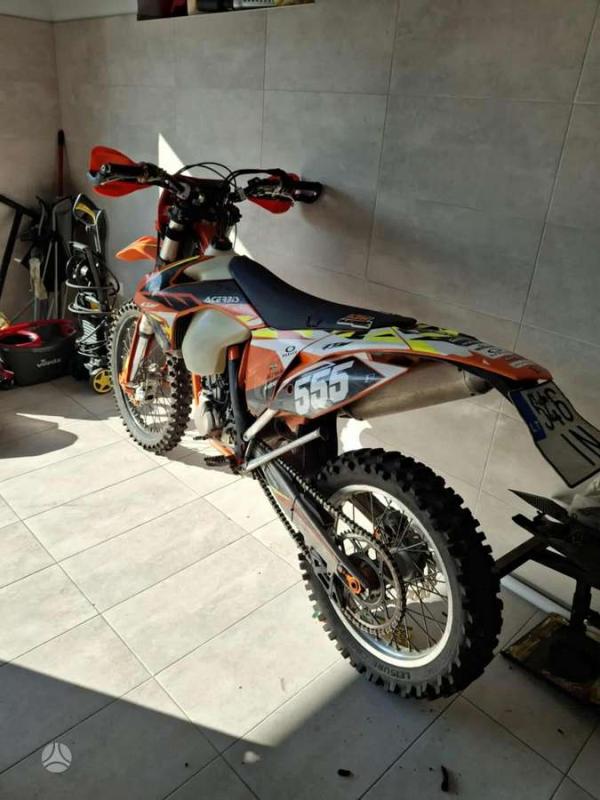 KTM EXC 2016 in Kretinga, with an engine capacity of 0.45 L and mileage of 5 thousand km for 4100 €, photo 6 on AUTOMOTO.COM.LV