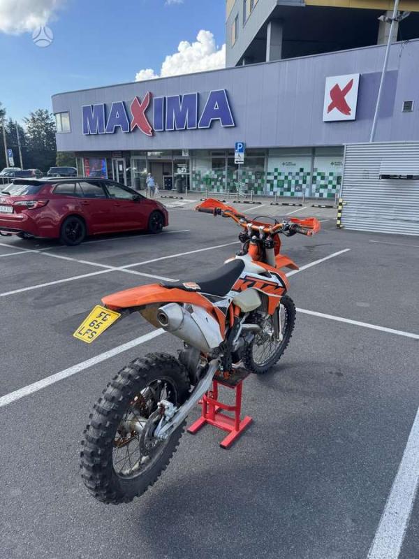 KTM EXC 2016 Viļņa, ar dzinēja tilpumu 0.45 L un nobraukumu 4 tūkst. km par 4500 €, foto 4 vietnē AUTOMOTO.COM.LV