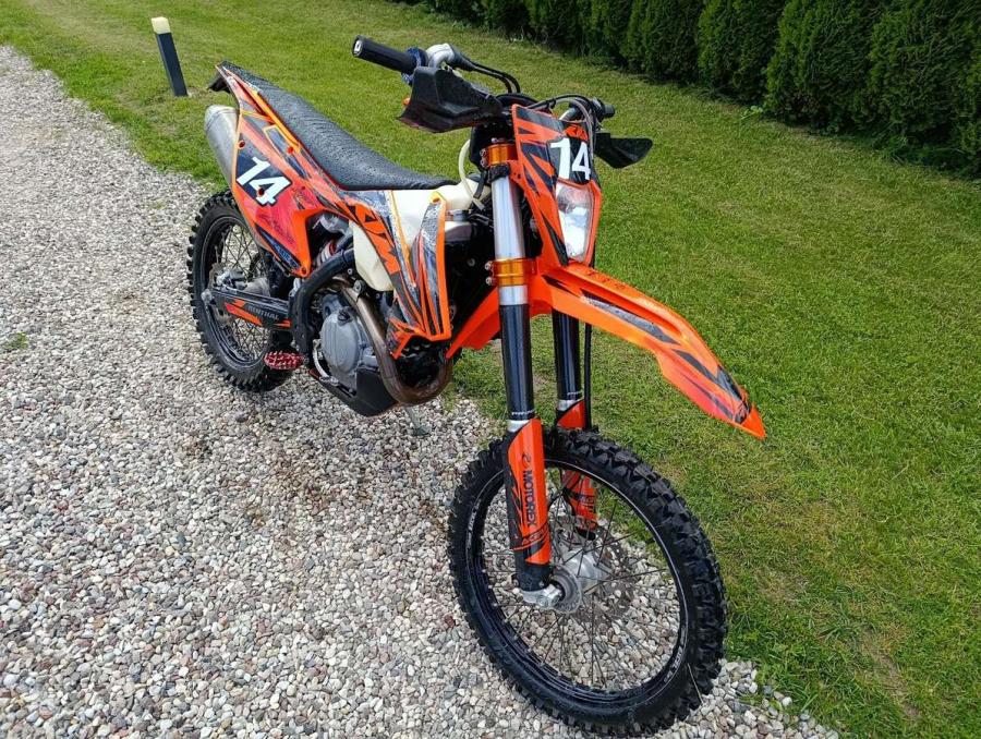 KTM EXC 2018 in Prienai, with an engine capacity of 0.45 L and mileage of 19 thousand km for 4000 €, photo 3 on AUTOMOTO.COM.LV
