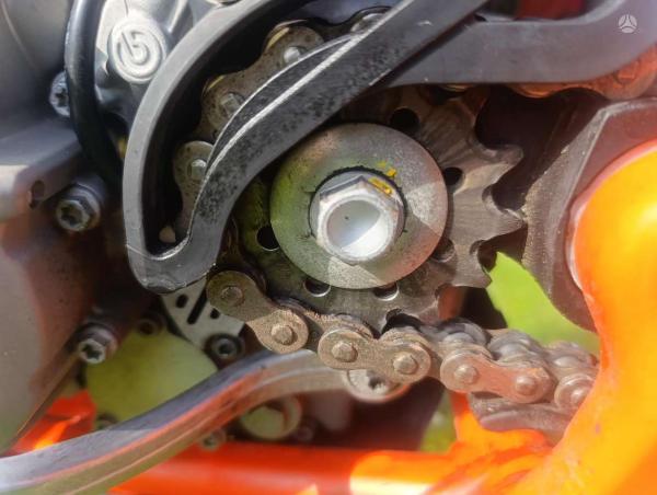 KTM EXC 2018 Šauļi, ar dzinēja tilpumu 0.25 L un nobraukumu 6 tūkst. km par 5600 €, foto 9 vietnē AUTOMOTO.COM.LV