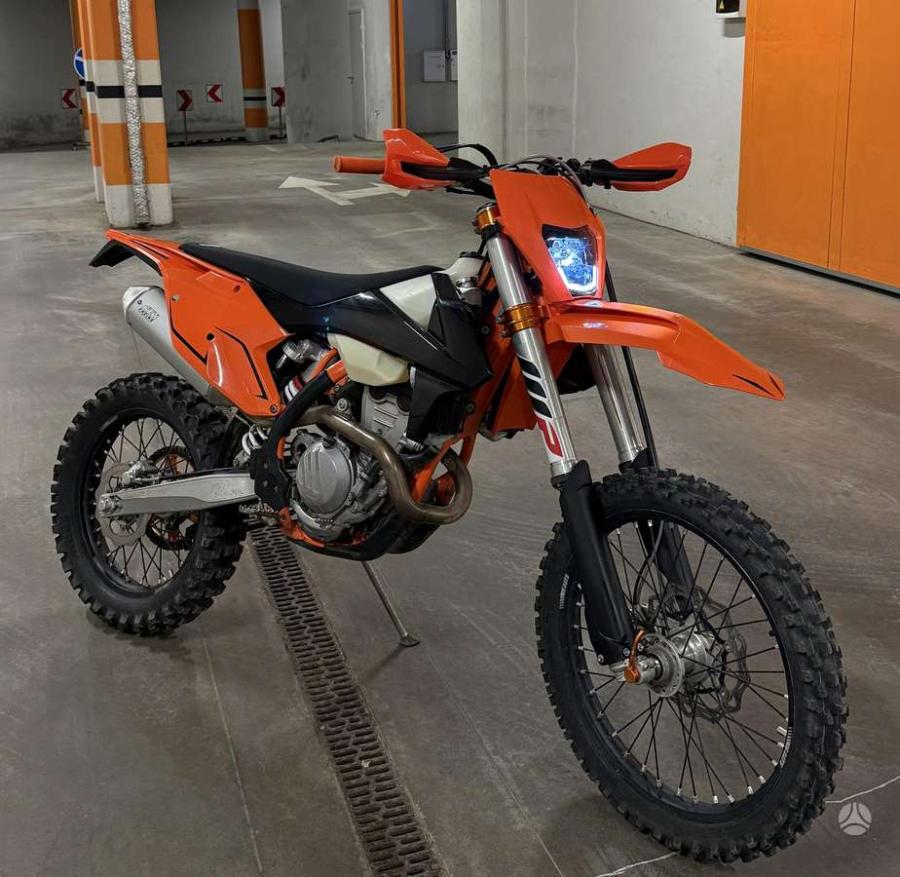 KTM EXC 2018 Viļņa, ar dzinēja tilpumu 0.25 L un nobraukumu 3 tūkst. km par 5350 €, foto 1 vietnē AUTOMOTO.COM.LV