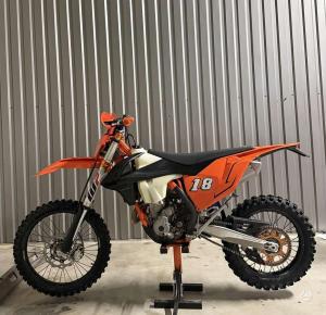 KTM EXC 2018 Viļņa, ar dzinēja tilpumu 0.25 L un nobraukumu 3 tūkst. km par 5350 €, foto 5 vietnē AUTOMOTO.COM.LV