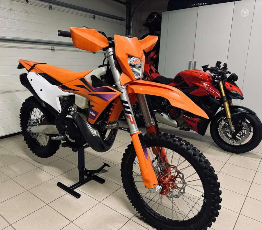 KTM EXC 2023 in Vilnius, with an engine capacity of 0.30 L and mileage of 85 thousand km for 8550 €, photo 1 on AUTOMOTO.COM.LV