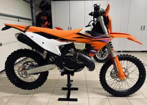 KTM EXC 2023 in Vilnius, with an engine capacity of 0.30 L and mileage of 85 thousand km for 8550 €, photo 4 on AUTOMOTO.COM.LV