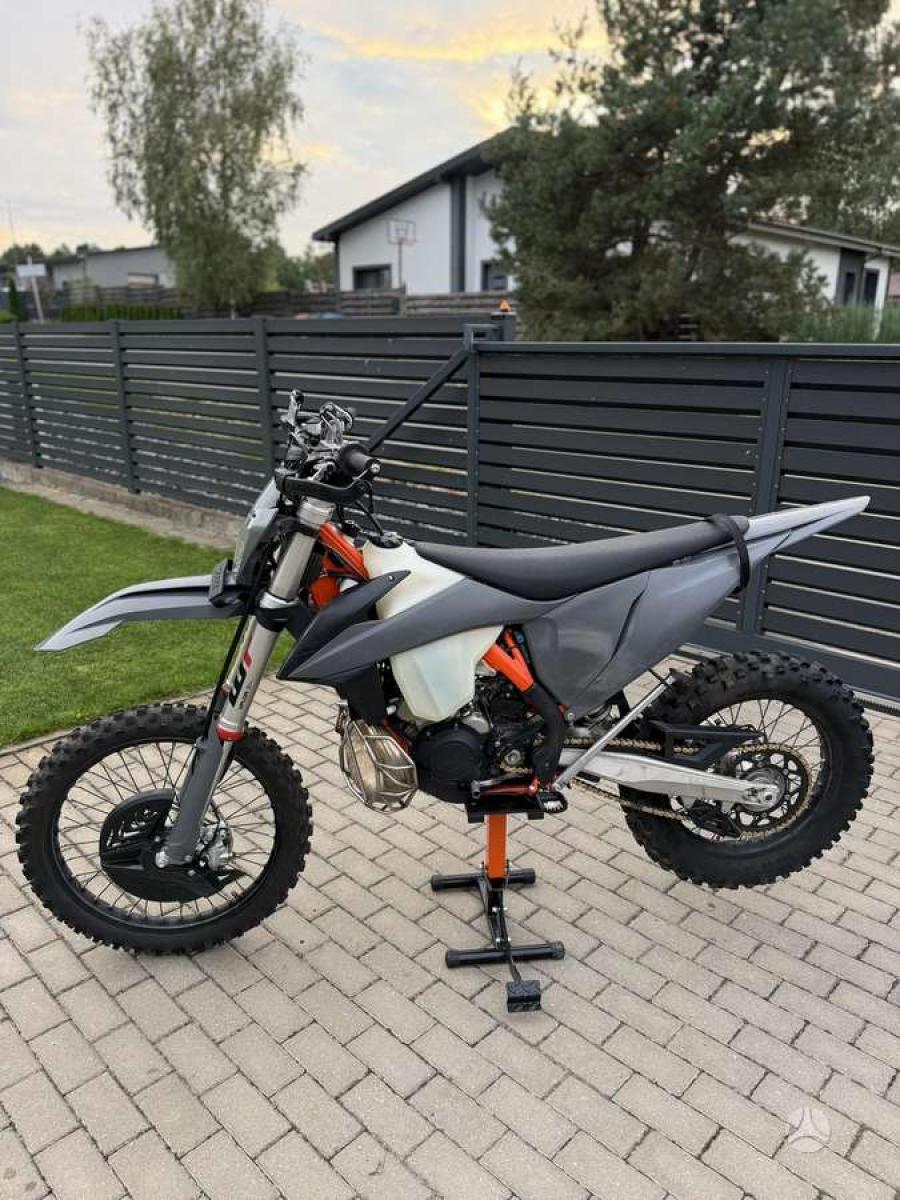 KTM EXC 2023 in Vilnius, with an engine capacity of 0.30 L and mileage of 0 thousand km for 7900 €, photo 3 on AUTOMOTO.COM.LV