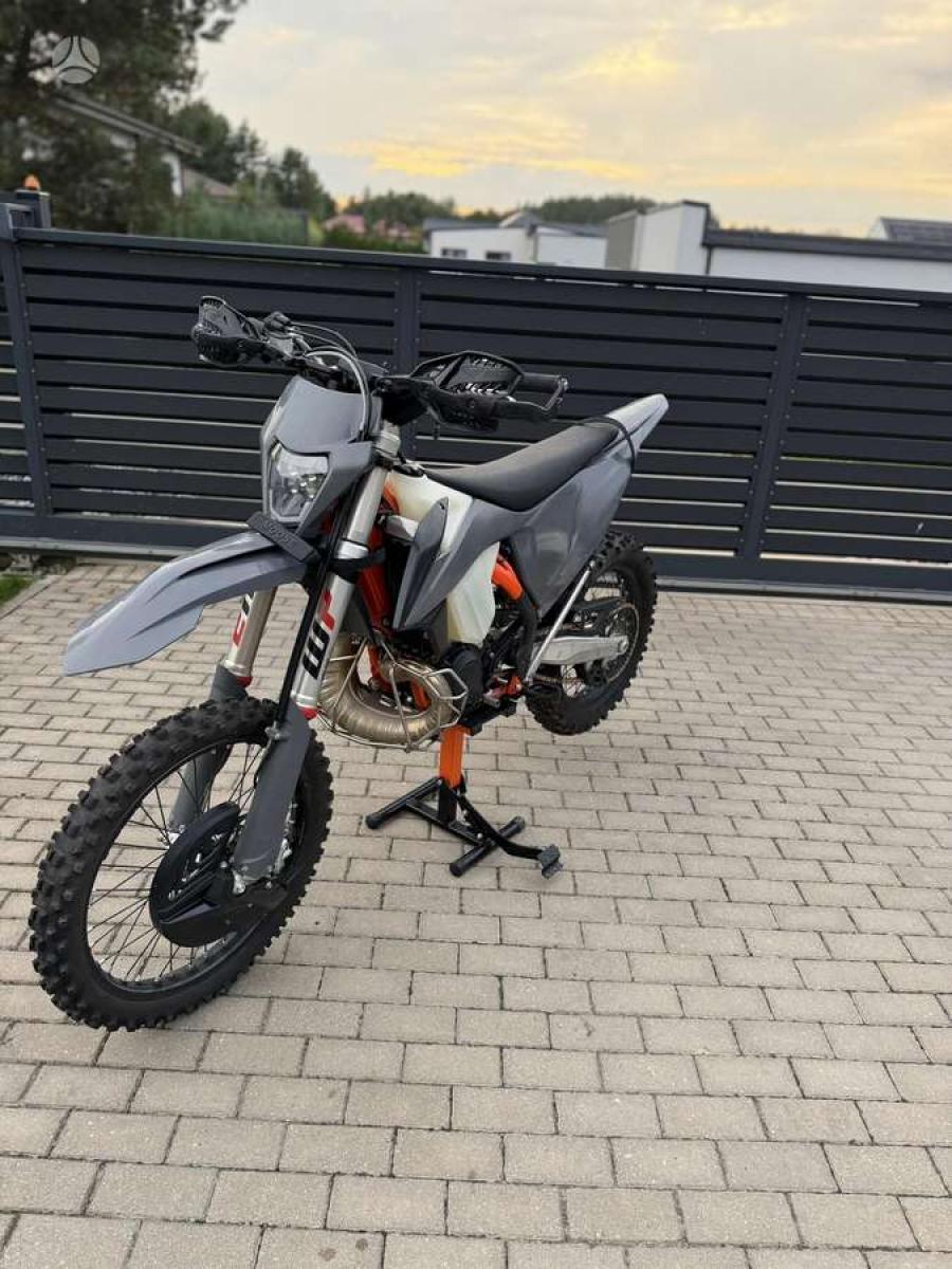 KTM EXC 2023 in Vilnius, with an engine capacity of 0.30 L and mileage of 0 thousand km for 7900 €, photo 5 on AUTOMOTO.COM.LV