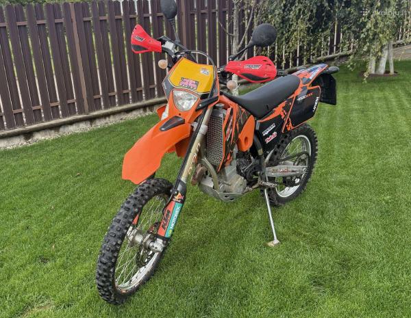Orange KTM EXC 2004 in Klaipeda, with an engine capacity of 0.45 L and mileage of 0 thousand km for 2700 €, photo 4 on AUTOMOTO.COM.LV