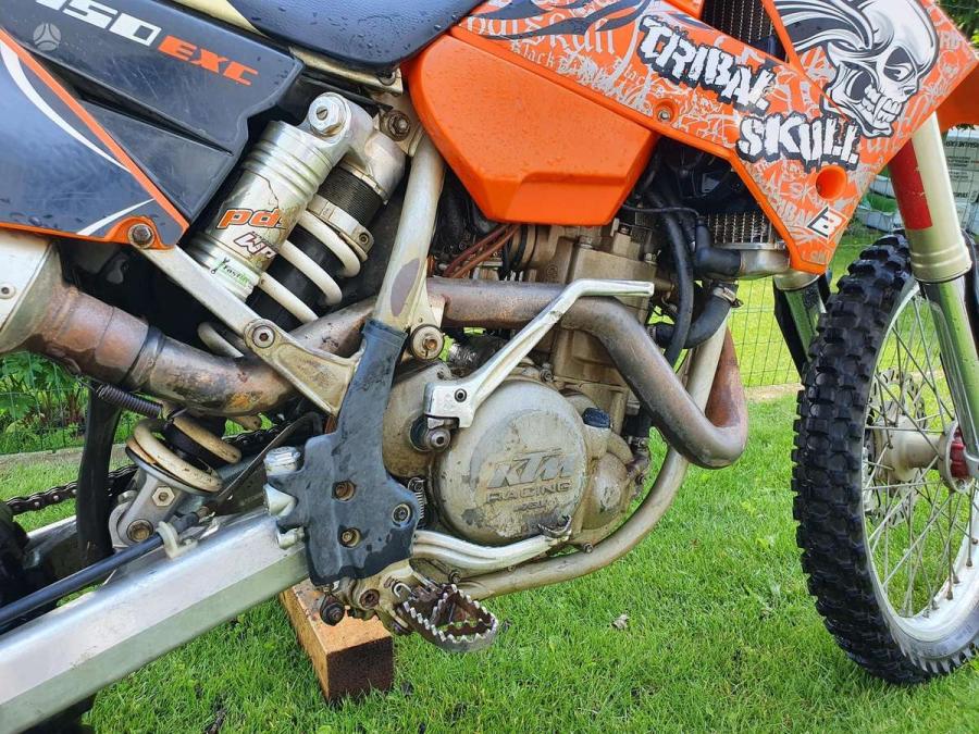 Orange KTM EXC 2005 in Vilnius, with an engine capacity of 0.45 L and mileage of 4 thousand km for 3400 €, photo 13 on AUTOMOTO.COM.LV
