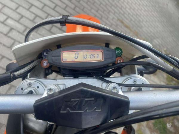 Orange KTM EXC 2014 in Utena, with an engine capacity of 0.45 L and mileage of 4 thousand km for 5650 €, photo 4 on AUTOMOTO.COM.LV
