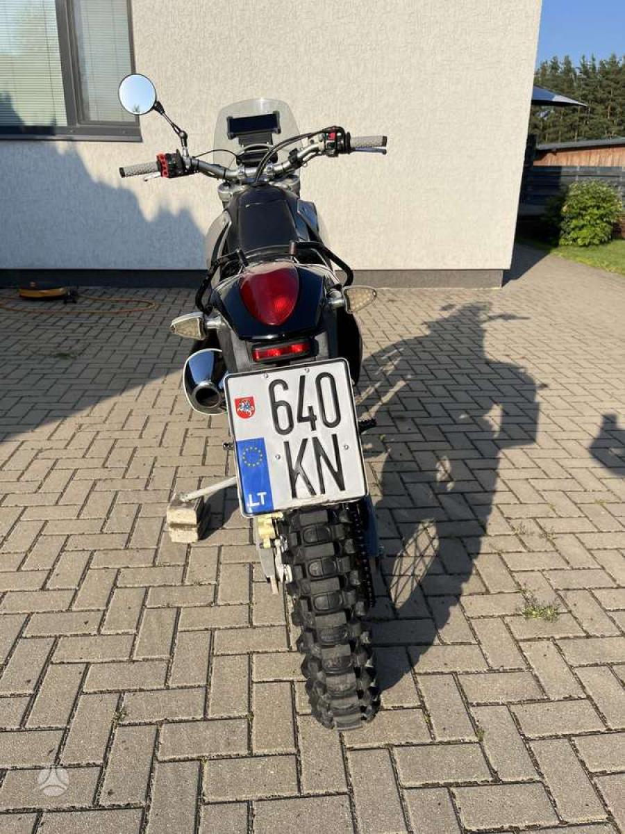 KTM LC 2004 Viļņa, ar dzinēja tilpumu 0.64 L un nobraukumu 23 tūkst. km par 2200 €, foto 4 vietnē AUTOMOTO.COM.LV