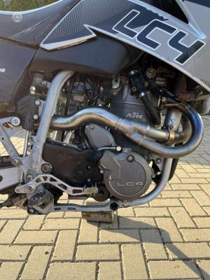 KTM LC 2004 Viļņa, ar dzinēja tilpumu 0.64 L un nobraukumu 23 tūkst. km par 2200 €, foto 8 vietnē AUTOMOTO.COM.LV