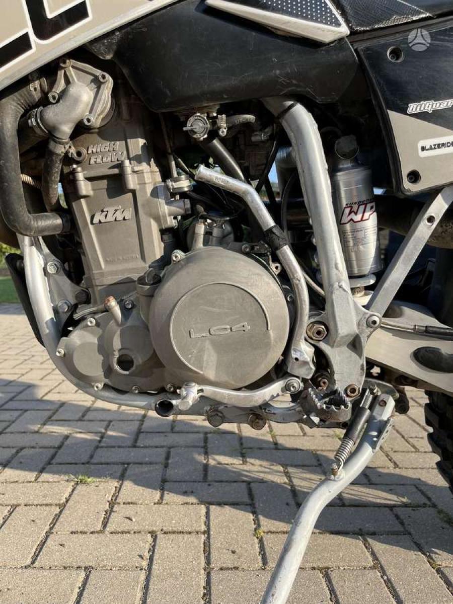 KTM LC 2004 Viļņa, ar dzinēja tilpumu 0.64 L un nobraukumu 23 tūkst. km par 2200 €, foto 9 vietnē AUTOMOTO.COM.LV