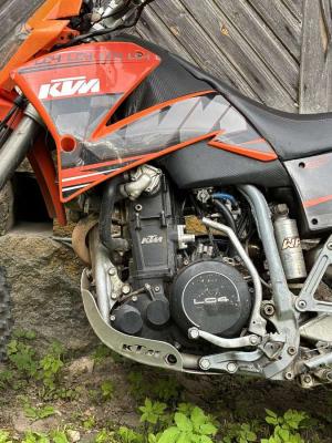 Orange KTM LC 2002 in Ignalina, with an engine capacity of 0.63 L and mileage of 70 thousand km for 2300 €, photo 3 on AUTOMOTO.COM.LV