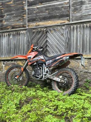Orange KTM LC 2002 in Ignalina, with an engine capacity of 0.63 L and mileage of 70 thousand km for 2300 €, photo 8 on AUTOMOTO.COM.LV