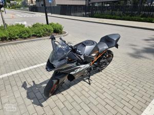 Черный КТМ RC 2015 в Вильнюс, объемом двигателя 0.13 л и пробегом 39 тыс. км за 2200 €, фото 7 на AUTOMOTO.COM.LV