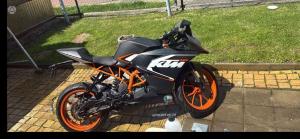 Black KTM RC 2015 in Prienai, with an engine capacity of 0.13 L and mileage of 40 thousand km for 1100 €, photo  on AUTOMOTO.COM.LV