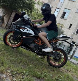 Melns KTM RC 2015 Prienai, ar dzinēja tilpumu 0.13 L un nobraukumu 40 tūkst. km par 1100 €, foto 3 vietnē AUTOMOTO.COM.LV