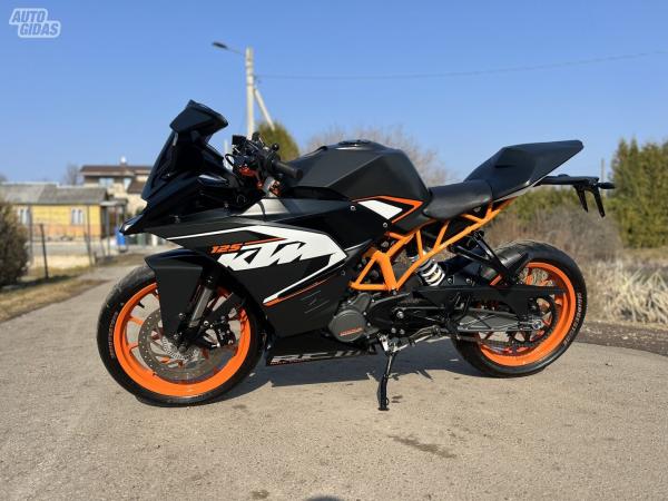 Black KTM RC 2016 in Prienai, with an engine capacity of 0.13 L and mileage of 20 thousand km for 2050 €, photo 5 on AUTOMOTO.COM.LV