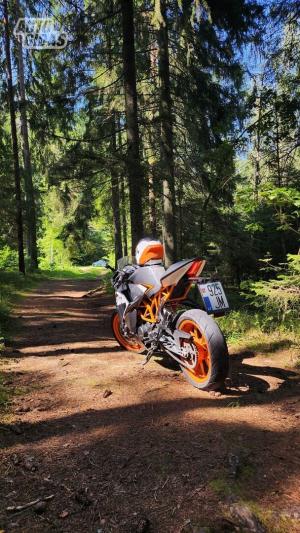 Melns KTM RC 2016 Plungė, ar dzinēja tilpumu 0.13 L un nobraukumu 32 tūkst. km par 1900 €, foto 10 vietnē AUTOMOTO.COM.LV