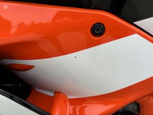 Melns KTM RC 2020 Akmenė, ar dzinēja tilpumu 0.39 L un nobraukumu 24 tūkst. km par 2800 €, foto 13 vietnē AUTOMOTO.COM.LV