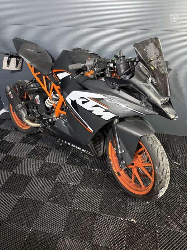 KTM RC 2015 in Taurage, with an engine capacity of 0.13 L and mileage of 25 thousand km for 1350 €, photo 7 on AUTOMOTO.COM.LV