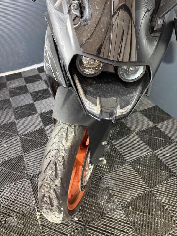 KTM RC 2015 in Taurage, with an engine capacity of 0.13 L and mileage of 25 thousand km for 1350 €, photo 9 on AUTOMOTO.COM.LV