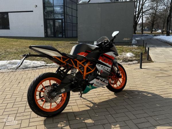 KTM RC 2015 Kauņa, ar dzinēja tilpumu 0.13 L un nobraukumu 31 tūkst. km par 1870 €, foto 3 vietnē AUTOMOTO.COM.LV