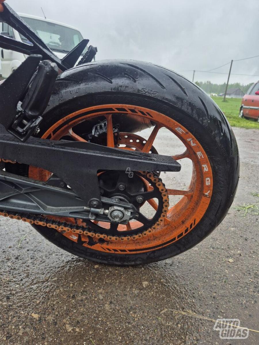 KTM RC 2015 in Prienai, with an engine capacity of 0.00 L and mileage of 20 thousand km for 1600 €, photo 12 on AUTOMOTO.COM.LV