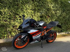 KTM RC 2015 in Kaunas, with an engine capacity of 0.13 L and mileage of 32 thousand km for 1880 €, photo 7 on AUTOMOTO.COM.LV