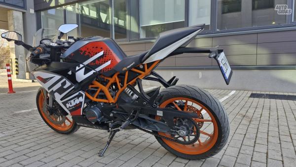 KTM RC 2015 Kauņa, ar dzinēja tilpumu 0.13 L un nobraukumu 28 tūkst. km par 2050 €, foto 7 vietnē AUTOMOTO.COM.LV