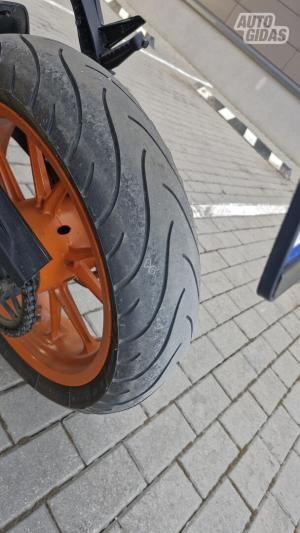KTM RC 2015 in Kaunas, with an engine capacity of 0.13 L and mileage of 28 thousand km for 2050 €, photo 11 on AUTOMOTO.COM.LV
