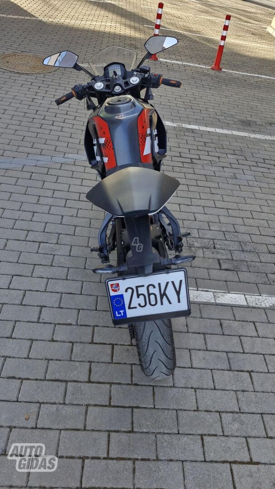 KTM RC 2015 in Kaunas, with an engine capacity of 0.13 L and mileage of 28 thousand km for 2050 €, photo 14 on AUTOMOTO.COM.LV