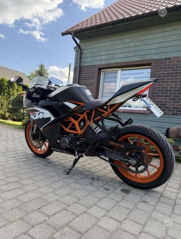KTM RC 2015 in Ukmerge, with an engine capacity of 0.13 L and mileage of 27 thousand km for 2100 €, photo 4 on AUTOMOTO.COM.LV