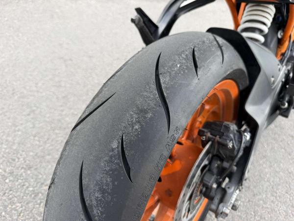KTM RC 2015 in Kaunas, with an engine capacity of 0.13 L and mileage of 19 thousand km for 1850 €, photo 7 on AUTOMOTO.COM.LV