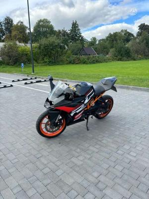 KTM RC 2015 in Kaunas, with an engine capacity of 0.13 L and mileage of 26 thousand km for 1850 €, photo  on AUTOMOTO.COM.LV