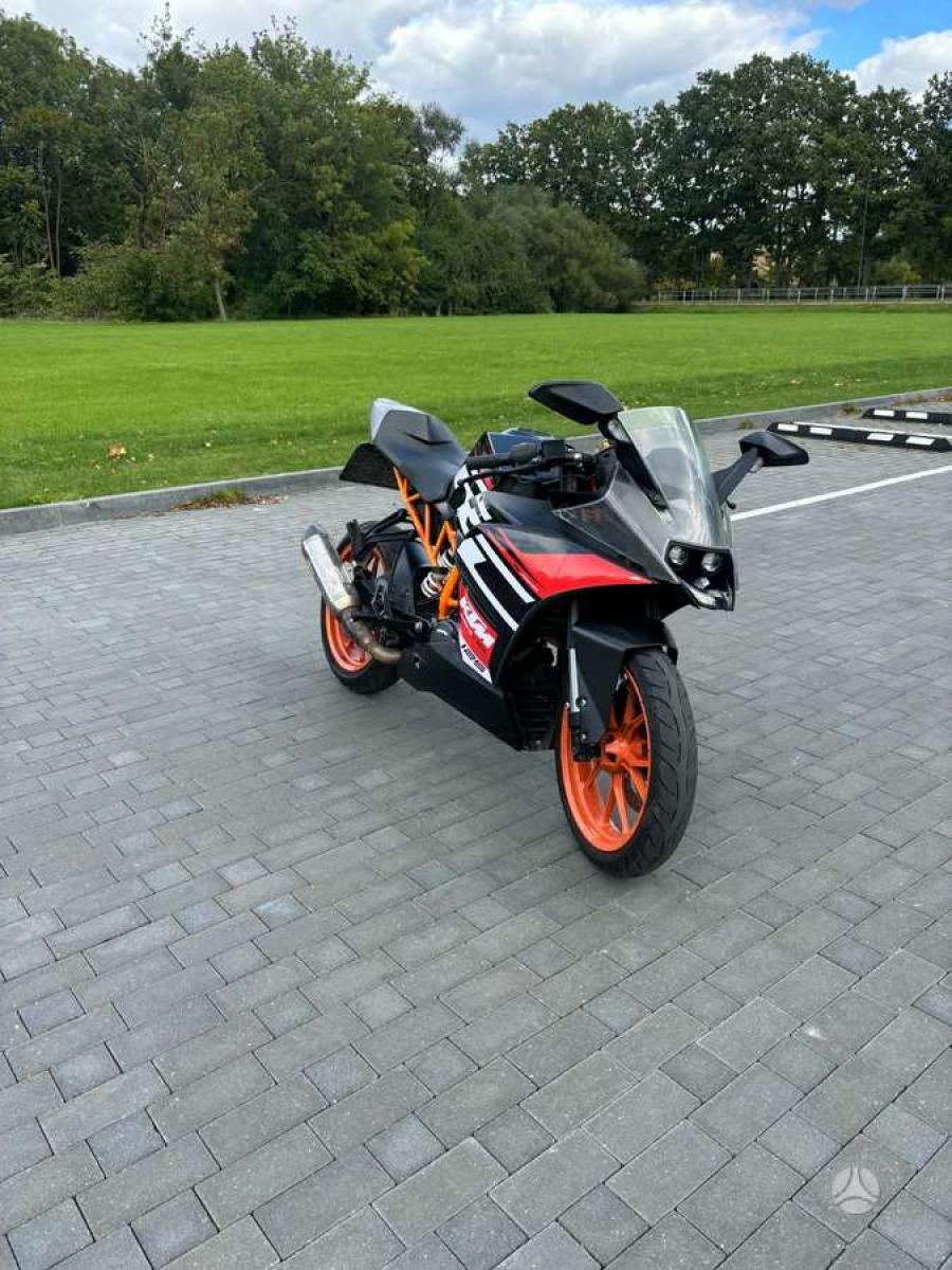 KTM RC 2015 in Kaunas, with an engine capacity of 0.13 L and mileage of 26 thousand km for 1850 €, photo 3 on AUTOMOTO.COM.LV